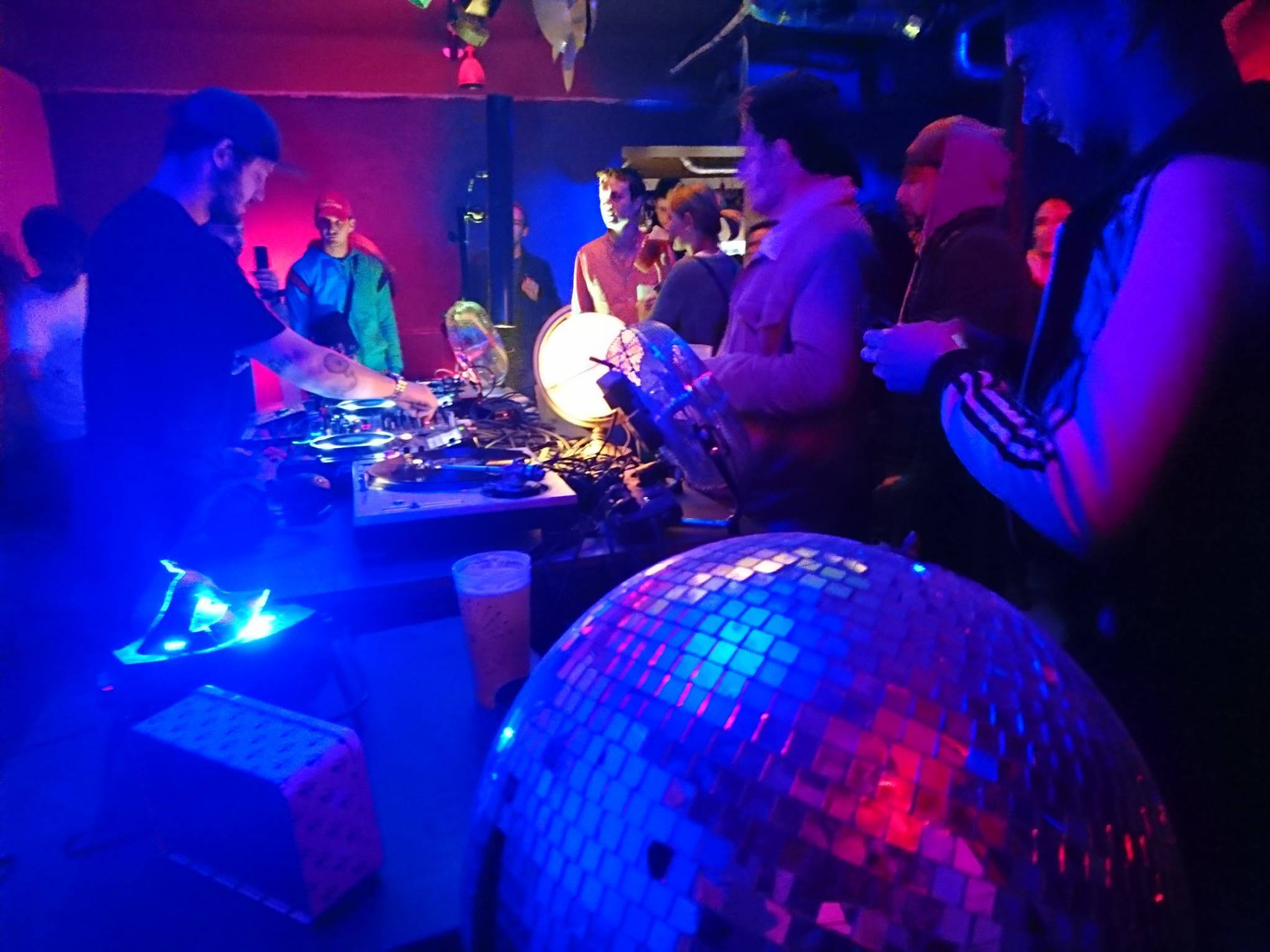 Le-chapiteau - Love Spots - Marseille